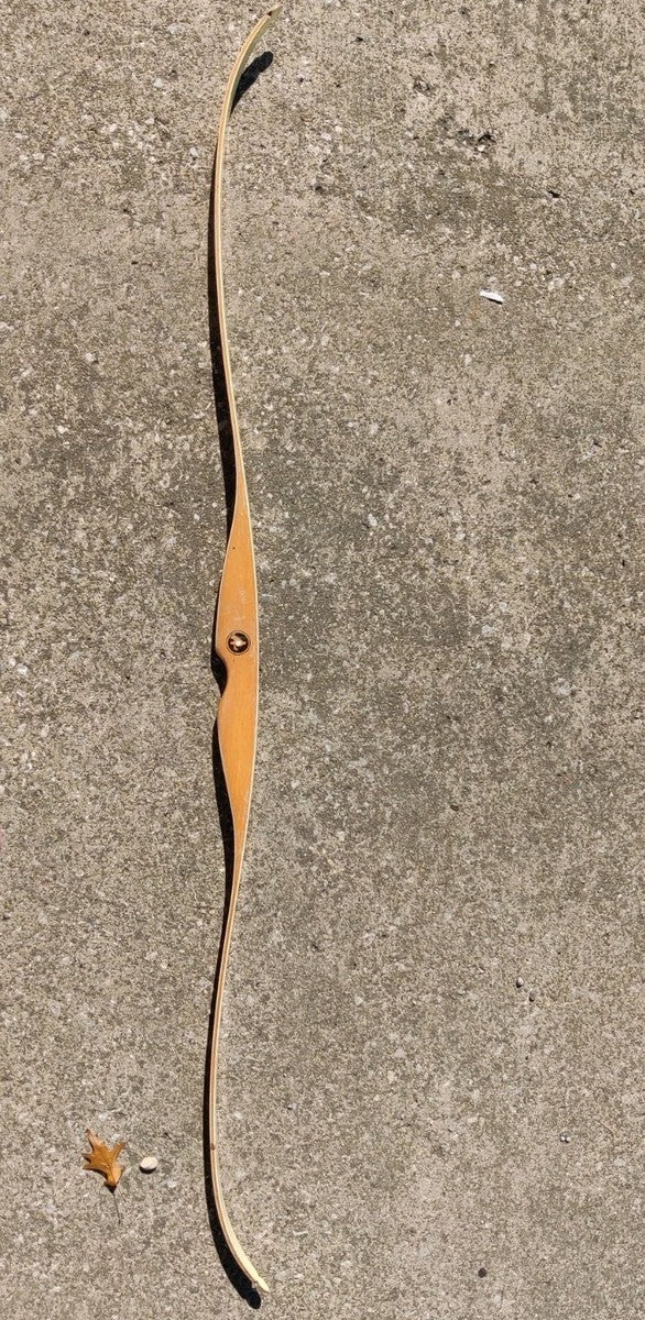 Bear Archery Grizzly Recurve Bow: A Timeless Tradition